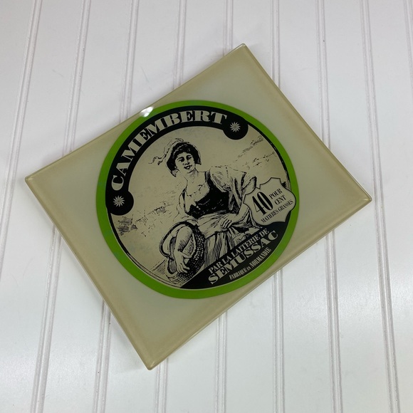 Camembert | Dining | Camembert Superior Vintage Glass Cheese Plate ...
